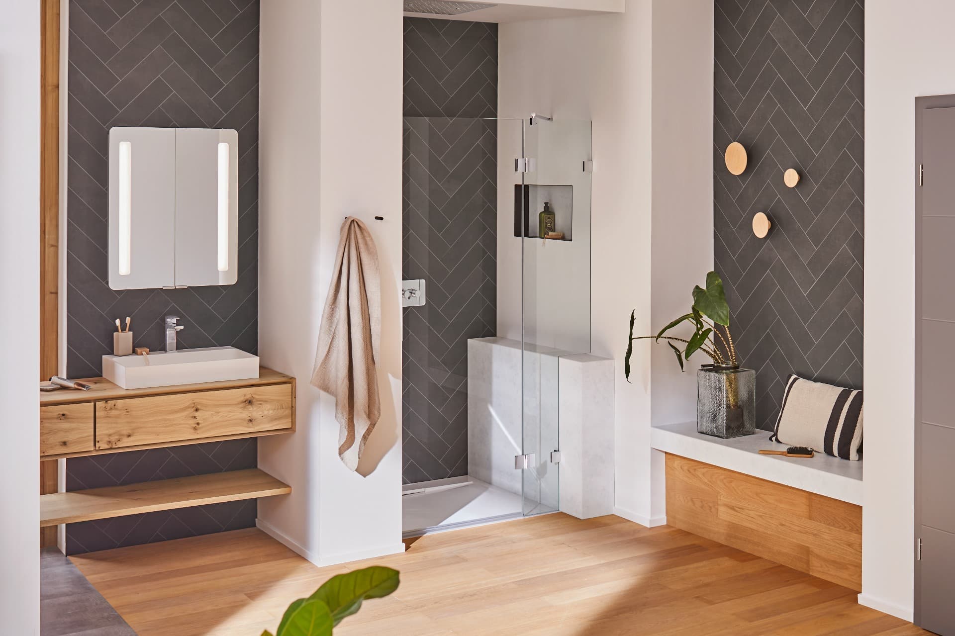 Kleine badkamer renoveren en inrichten? Tips & inspiratie